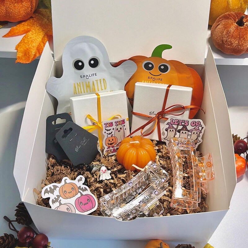 Halloween Gift Box - 60+ Gift Ideas for 2024
