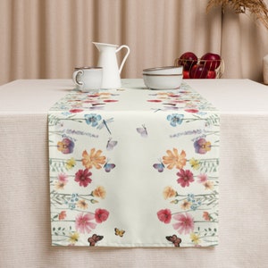 Watercolor Spring Wildflowers Table Runner, Spring Botanical Table ...