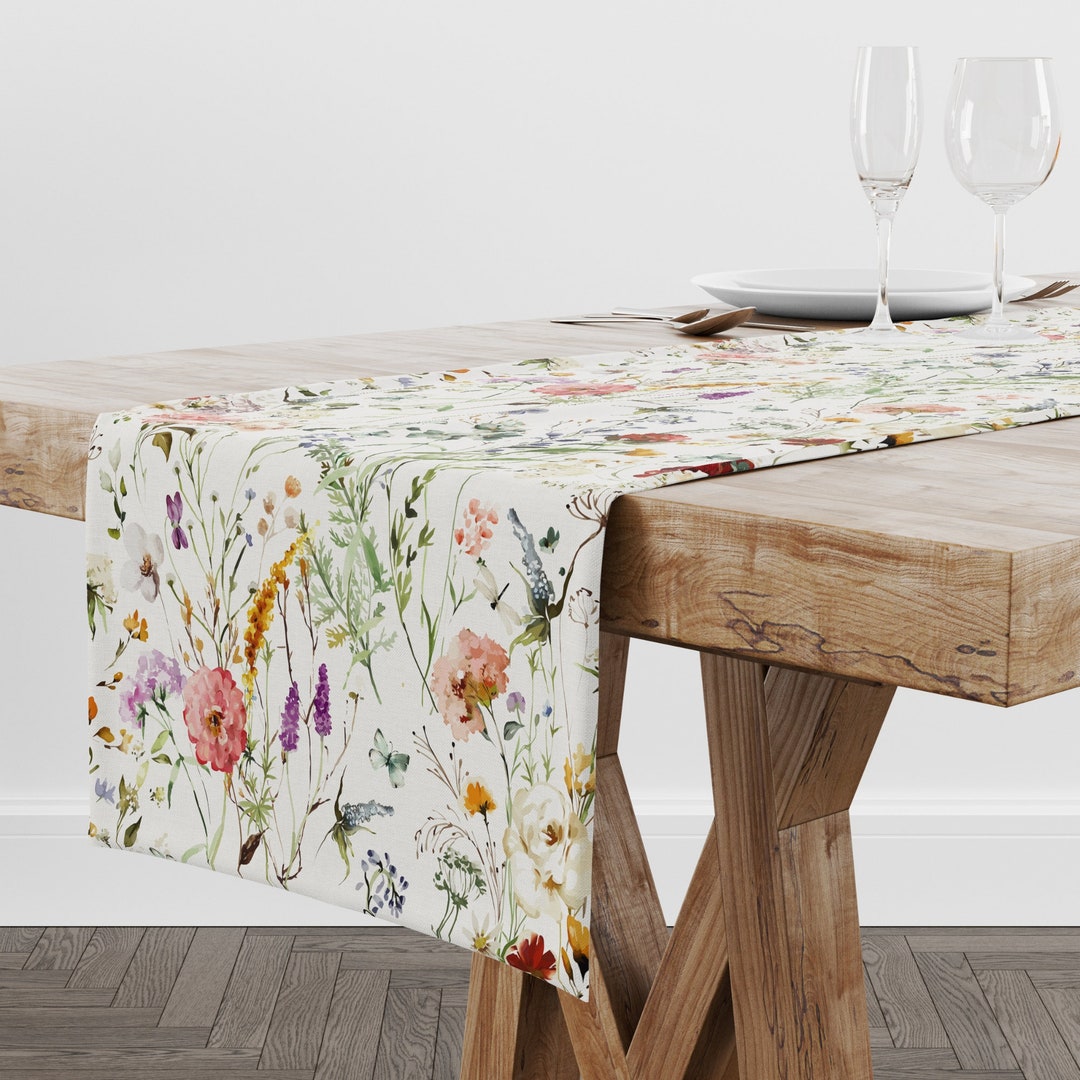 Watercolor Spring Summer Wildflowers Table Runner, Spring Botanical ...