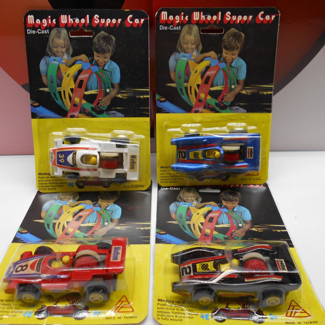 Lot 4 Magic Wheel Super Racing Car Die-cast Metal White Blue Black Red ...