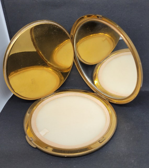 Mascot Powder Compact Shepherd & Shepherdess in the S… - Gem