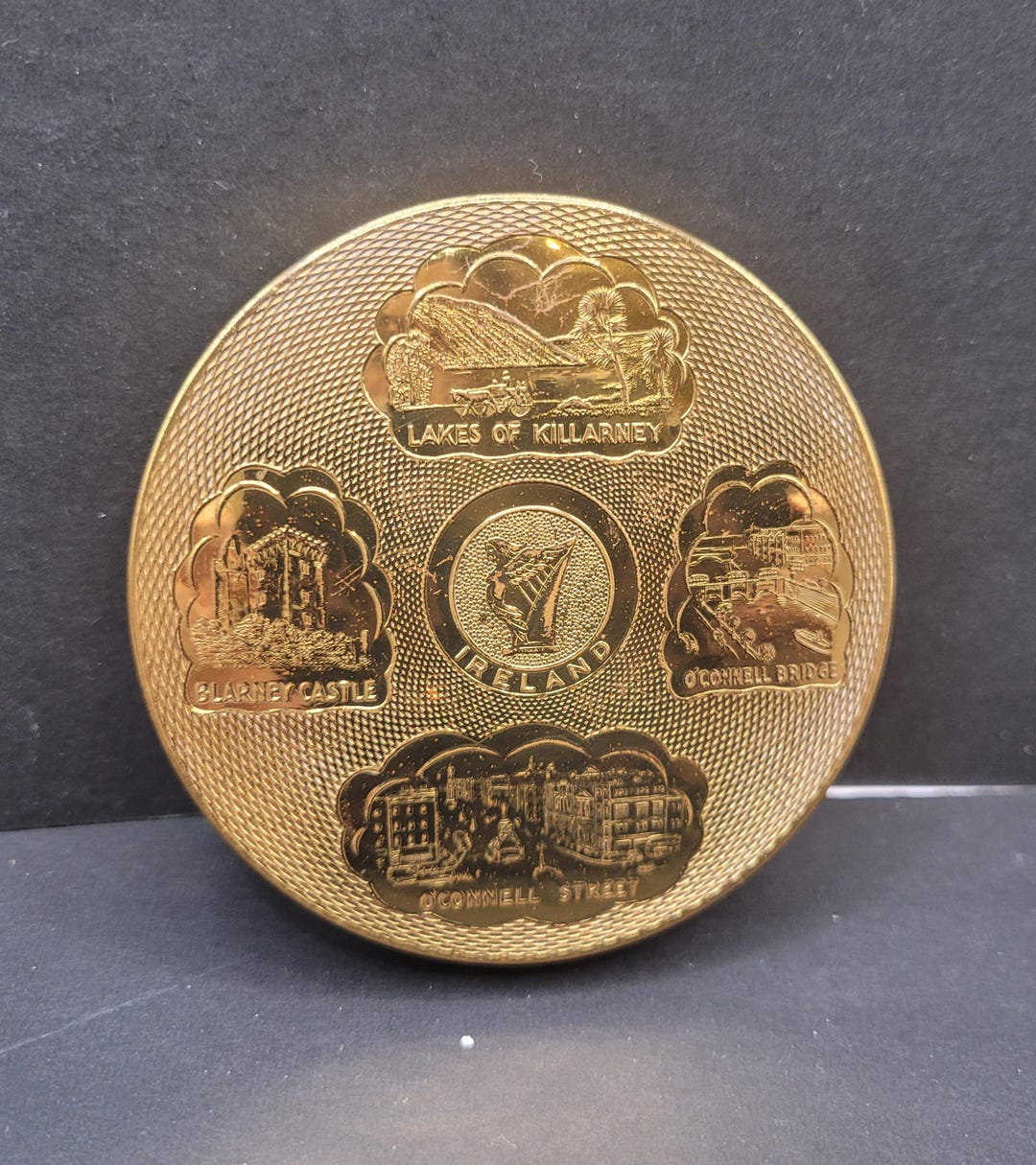 Vintage Mascot Powder Compact, Landmarks of Ireland, Irish Theme ...