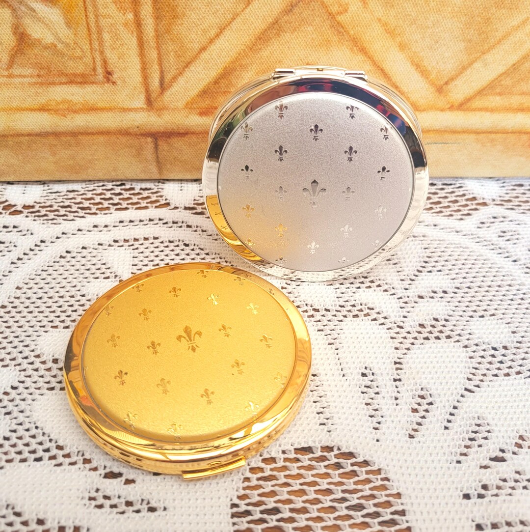 Stratton Powder Compact Fleur-de-lis Feathers, Goldtone or Silvertone ...