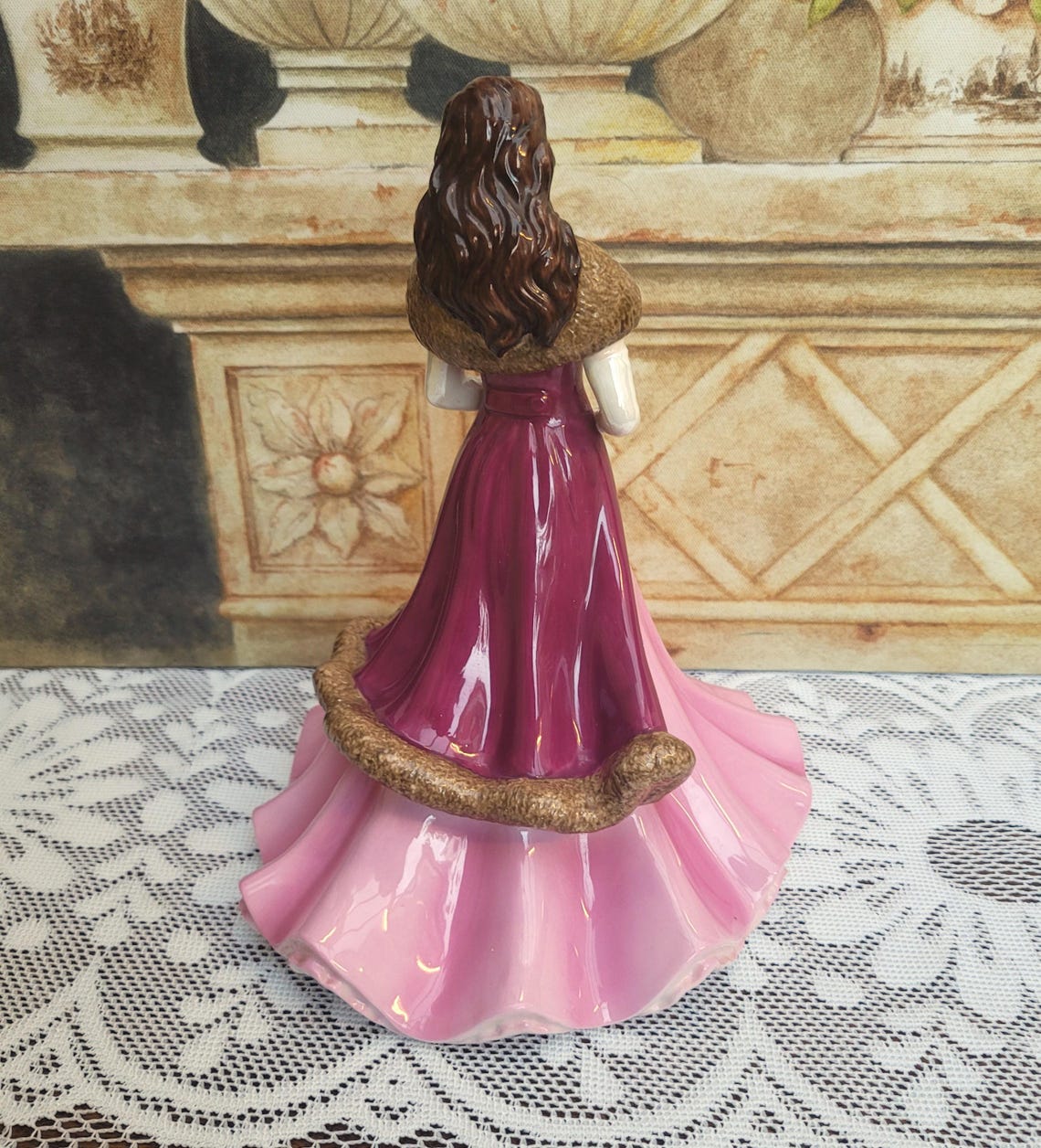 Coalport Figurine Classic Elegance SADIE, Hand Decorated Bone China ...