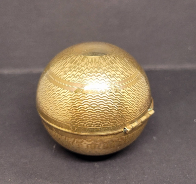 Pygmalion Vintage Sphere Globe Powder Compact Brass Goldtone - Etsy