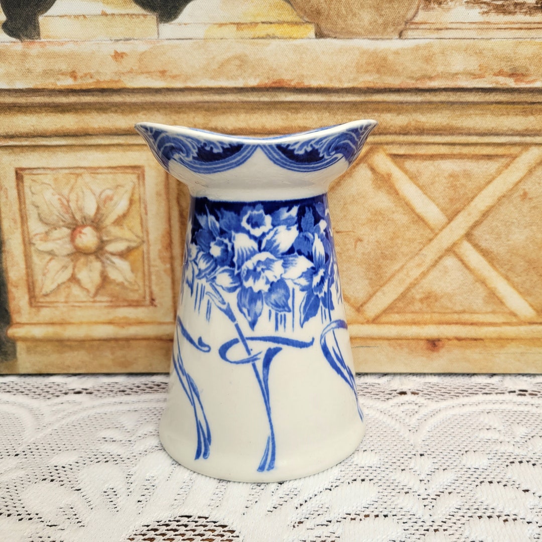 Art Nouveau Flow Blue Vase Narcissus Daffodil Ribbon, Royal Doulton ...