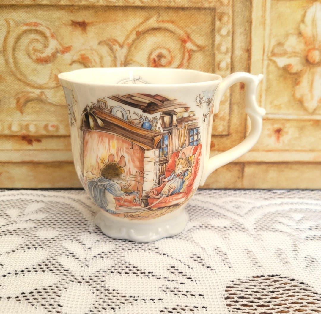 Brambly Hedge Winter Beaker, Full Size Cup, Four Seasons Royal Doulton ...