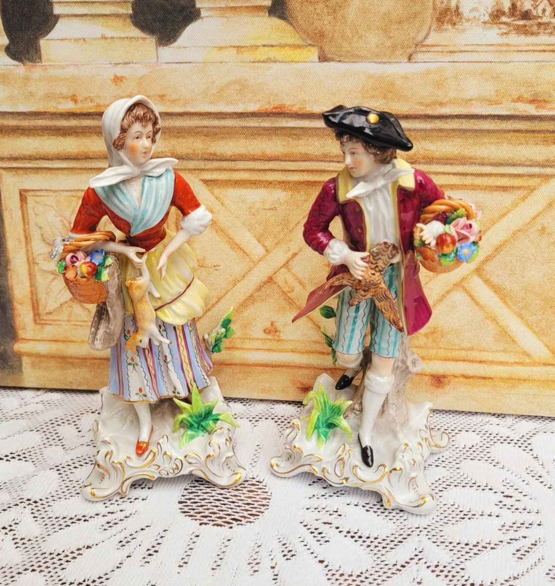 Antique Sitzendorf Continetal Porcelain Pair Figures. Lady & Gent Fruit ...