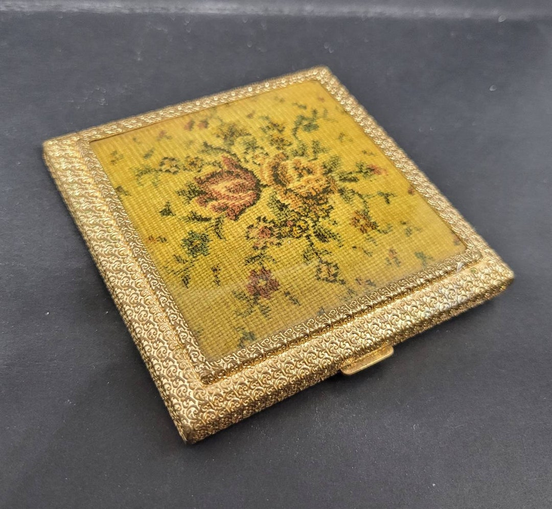 Vintage Powder Compact Regent of London Tapestry Needlepoint Embossed ...