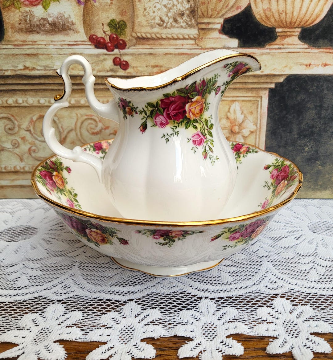 Royal Albert Old Country Roses Wash Jug Pitcher & Bowl Set, Victorian ...