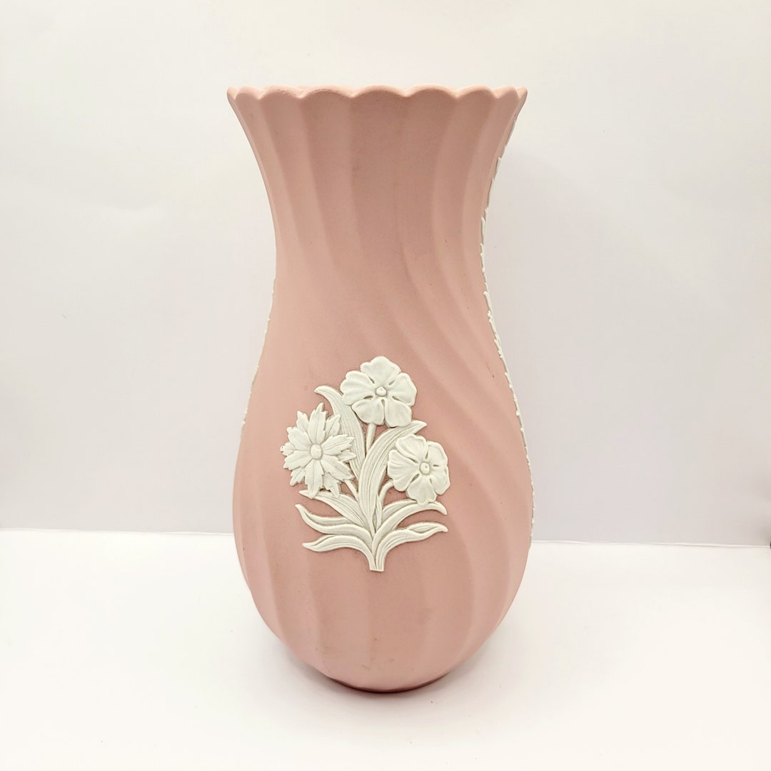 Wedgwood Pink Jasperware Fluted Floral Vase, Rare Large Size 8.5" - Etsy