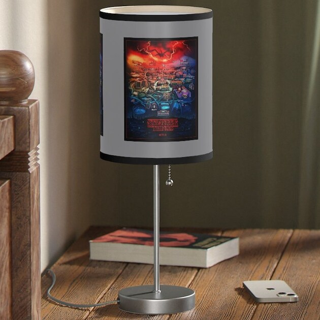 STRANGER THINGS - Lamp On Stand, Season 4, New Hawkins Map, Demogorgon ...