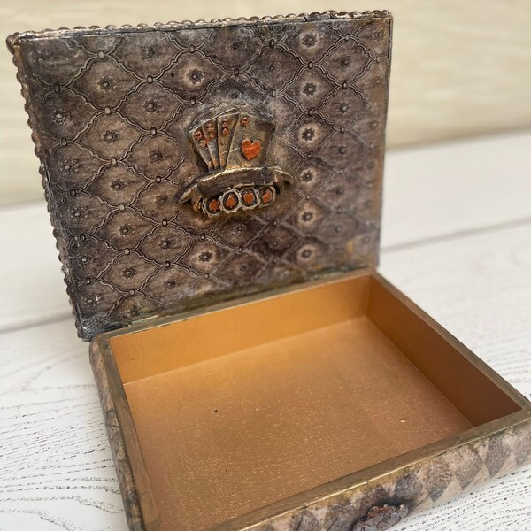 Decoupage Gifts - 60+ Gift Ideas for 2023