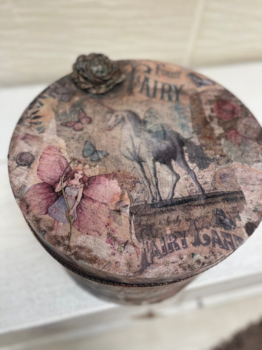 PRE-ORDER Decoupage Gift Box extra Large , Fairyland Decoupage Hat Box ...