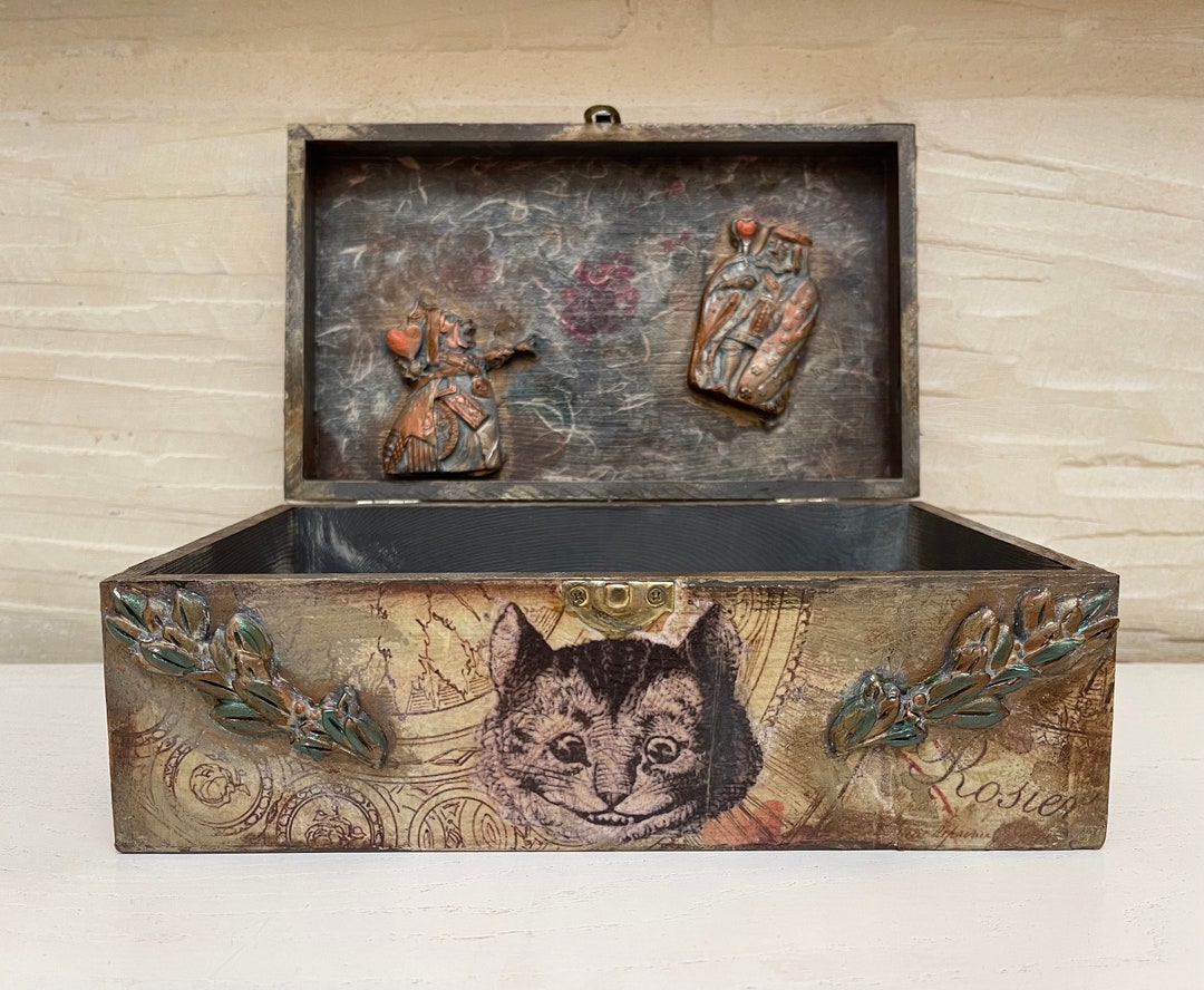 ON-ORDER - Gift for Her, Christmas Present, Alice Gift, Wonderland Box ...