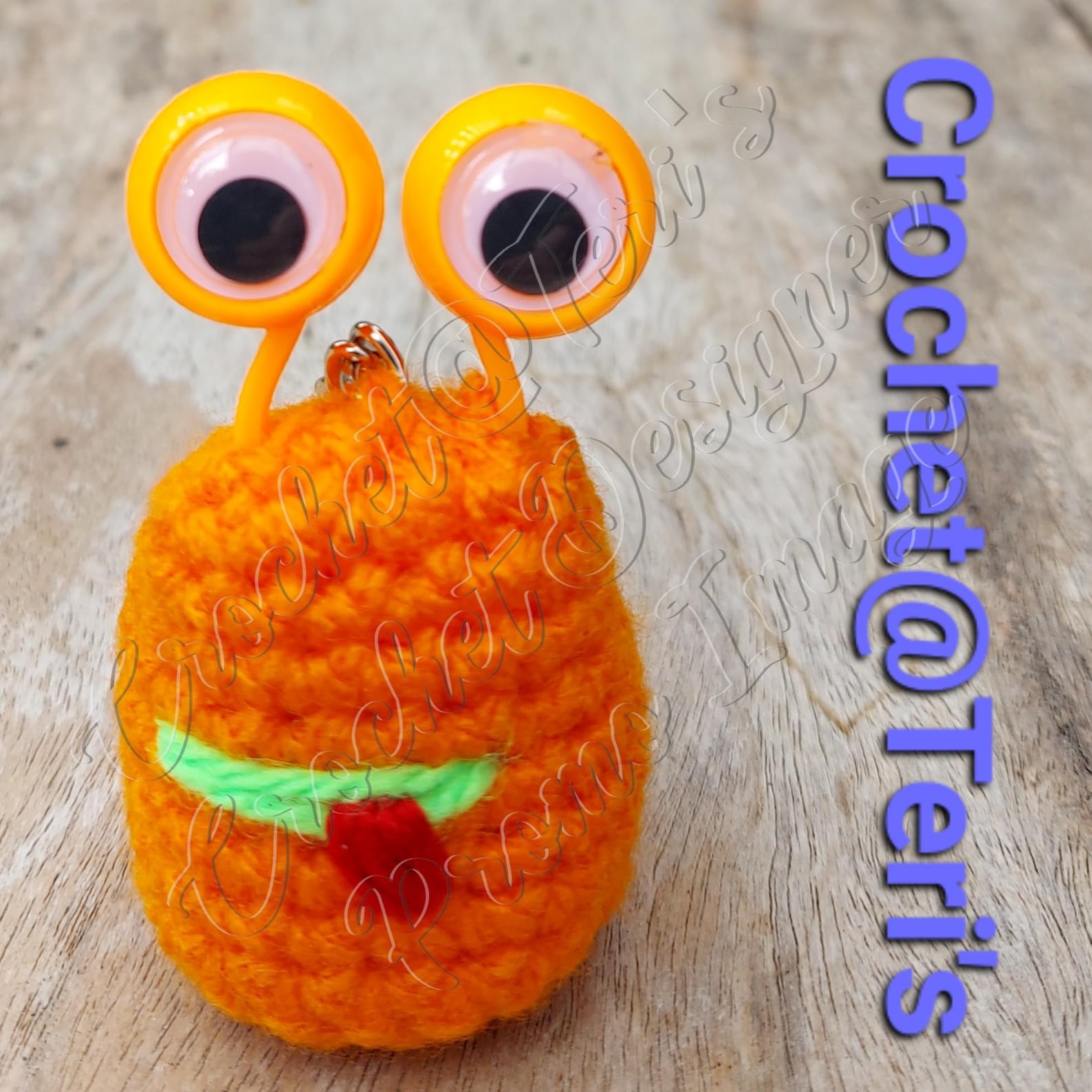 Pulling Faces Googly Eyed Alien Keychains PATTERN ONLY - Etsy