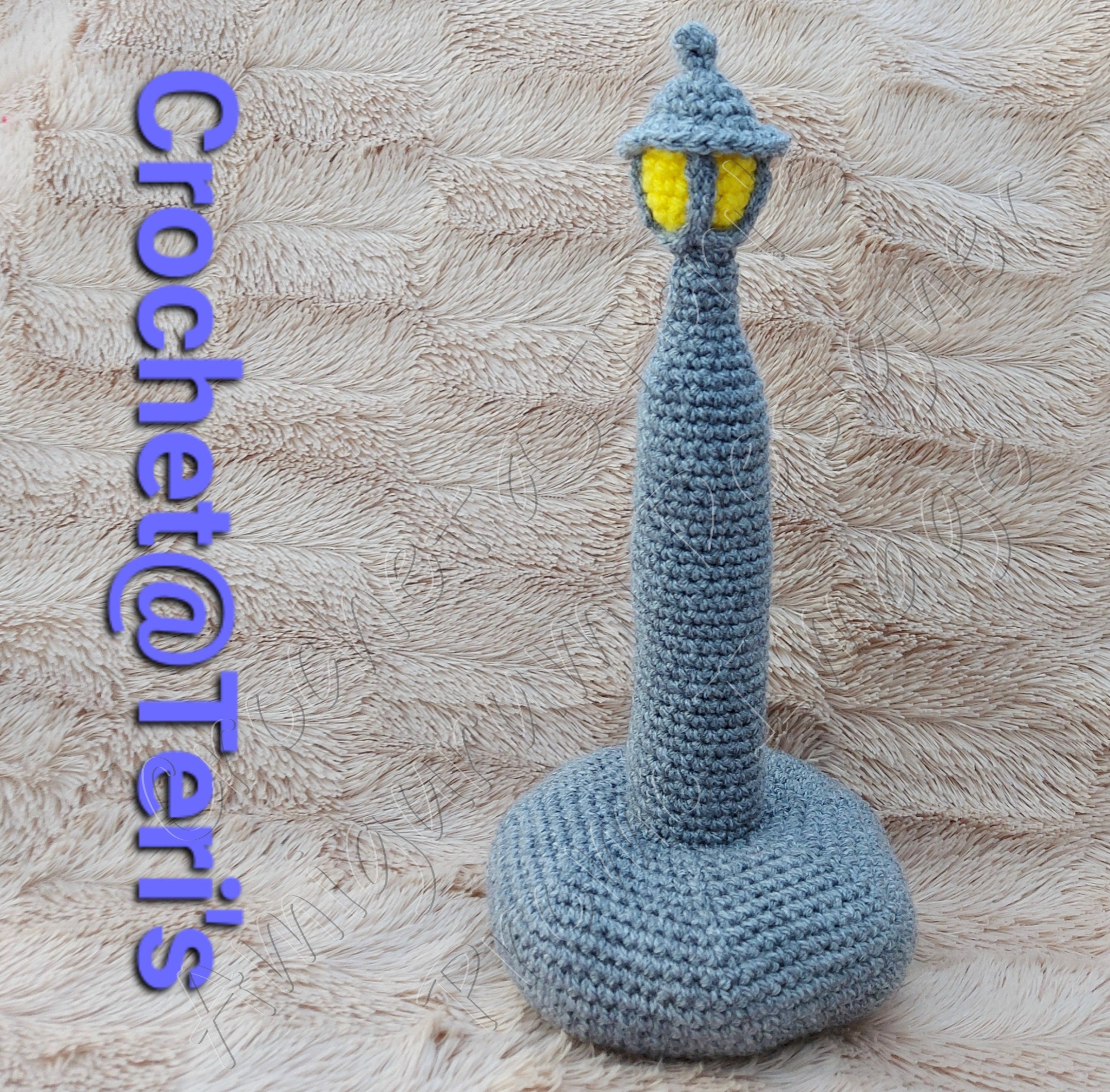 Dogs on a Lamp Post Stacker - Etsy