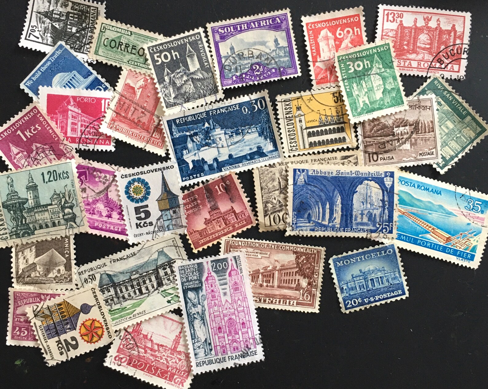 30 Architecture Worldwide Bundle Vintage Buildings Postage Stamps ...