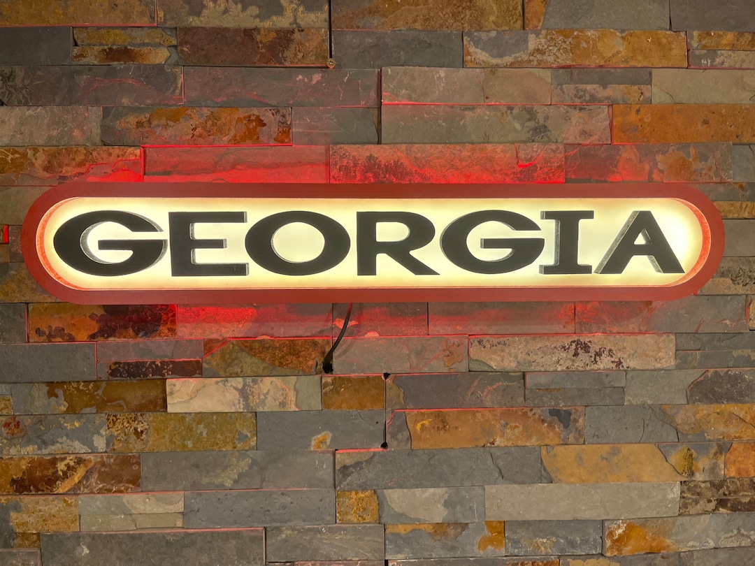 Georgia Bulldogs. Custom Sports Logo LED Lighted Wall Sign, Bar Sign ...