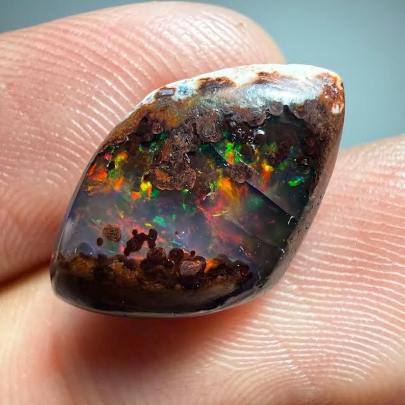 Beautiful Mexican Fire Opal on Matrix With Its Incredible Flashes of ...