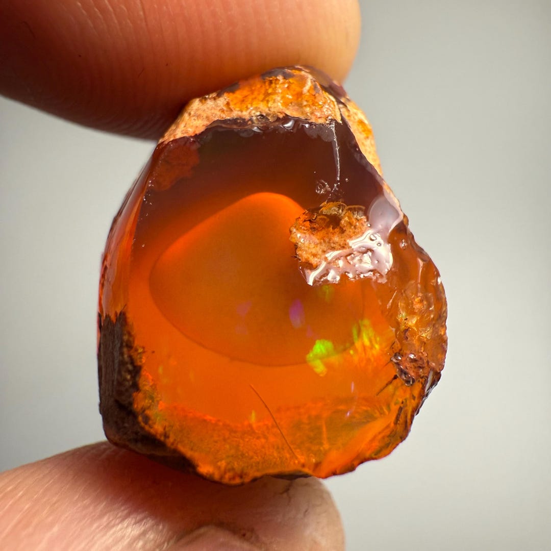 Beautiful Mexican Fire Opal on Matrix With Its Incredible Flashes of Color Dimensions 20.11x16 ...