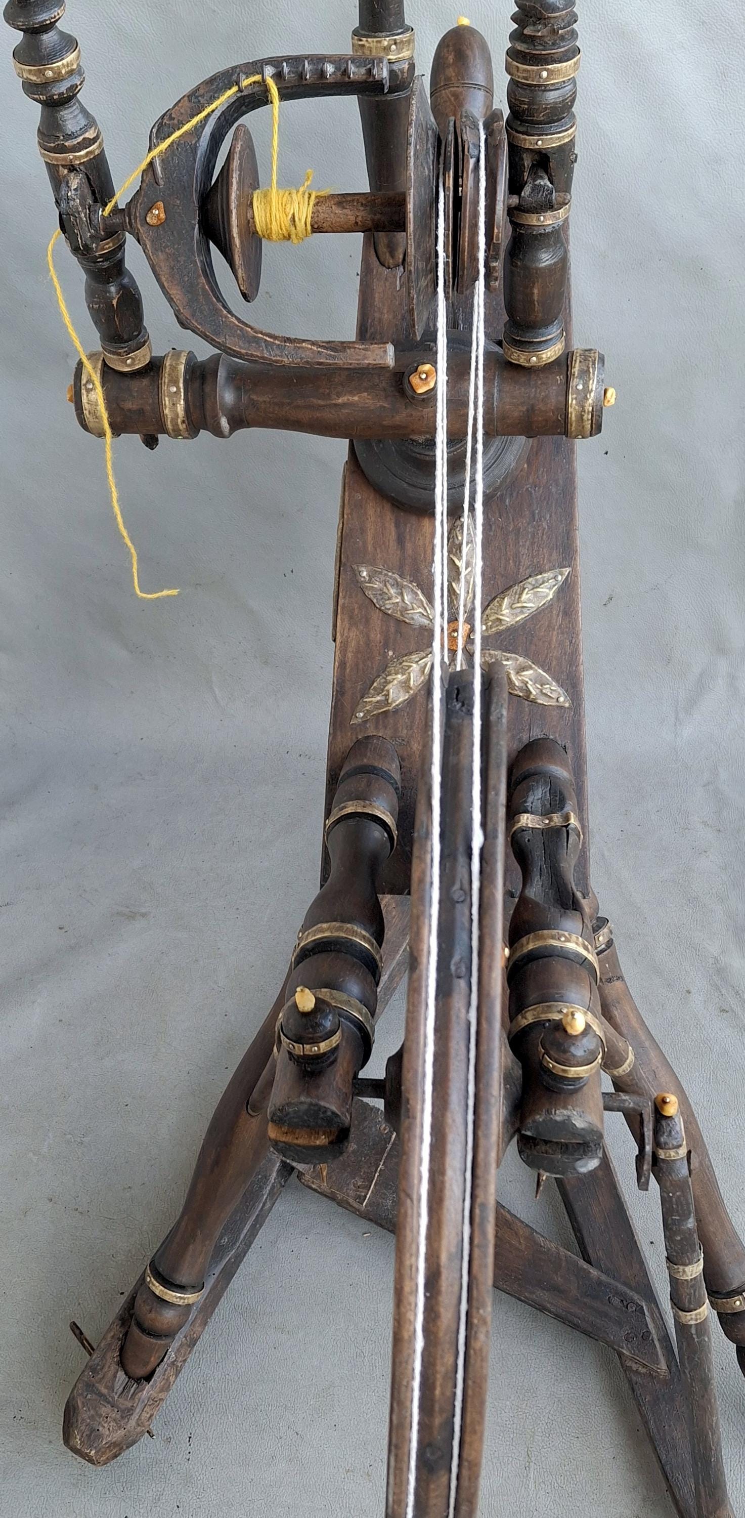 Antique Unique Working Spinning Wheel W/bronze and Ambers Details ...