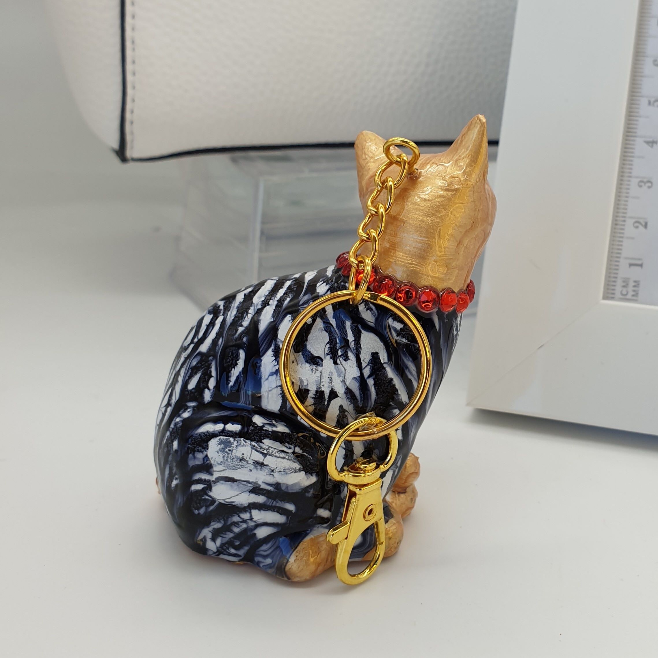 Black & White Cat Gold Leaf Hand Painted Rhinestone - Etsy