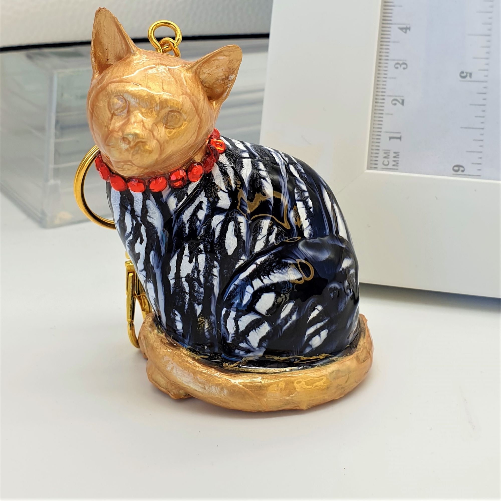 Black & White Cat Gold Leaf Hand Painted Rhinestone - Etsy