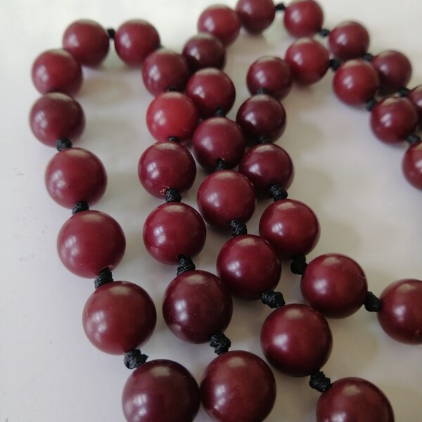 Bakelite Bead Necklace - Etsy