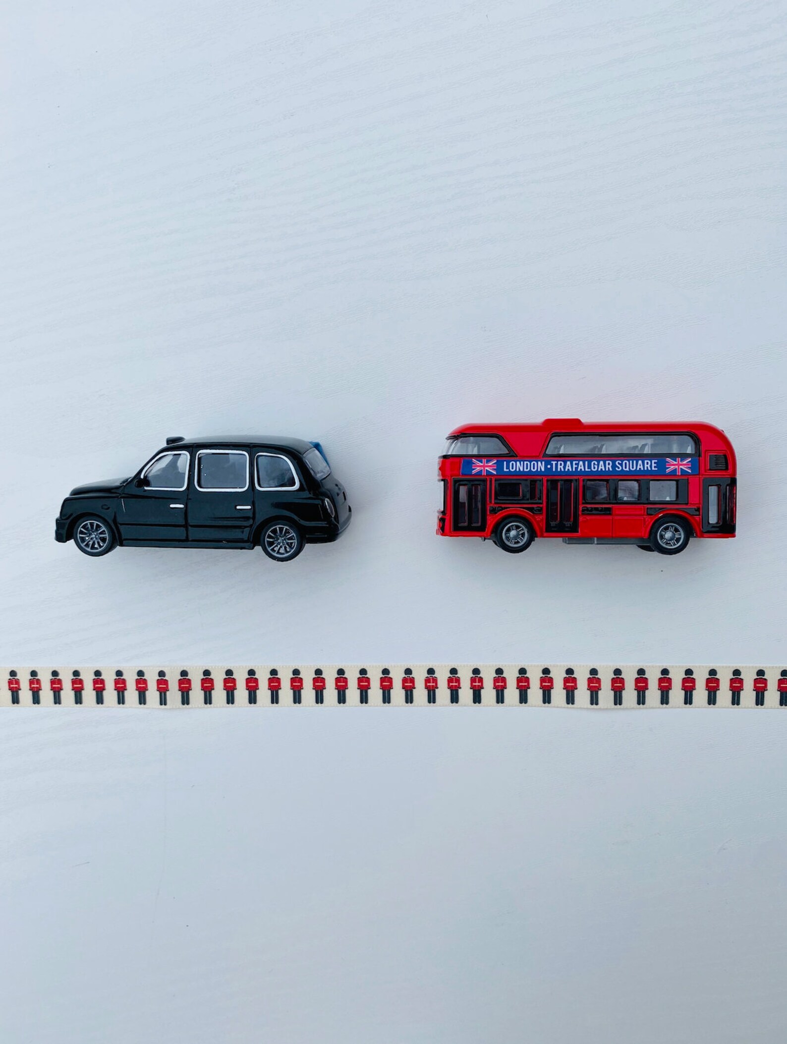 London Themed Cake Topper, London Bus Iconic London Taxi and British ...