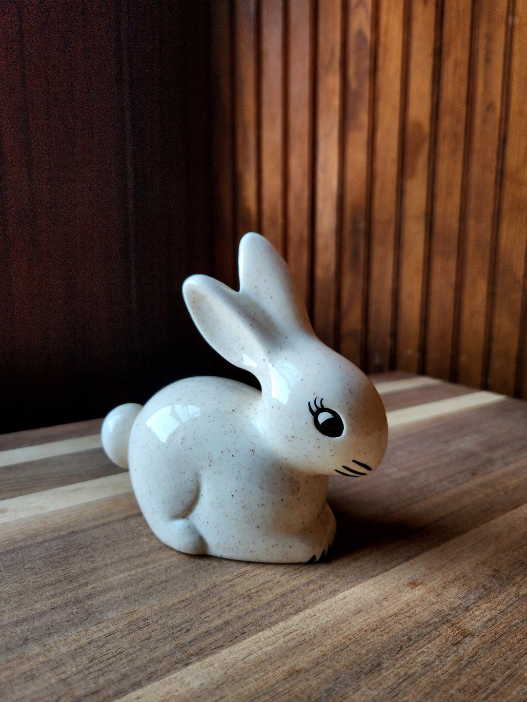 Vintage Porcelain Ceramic off White Speckled Happy Bunny Rabbit ...