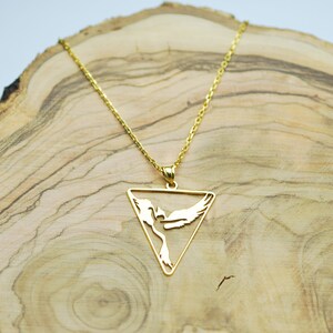 Line Art Silver Dancing Women Necklace, Single Line Silver Necklace ...
