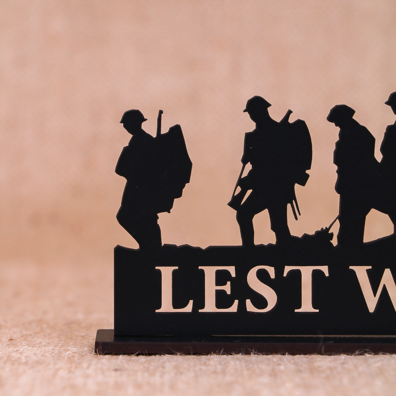 Lest We Forget Wooden Plaque | Remembrance Day | WW1 - Etsy UK