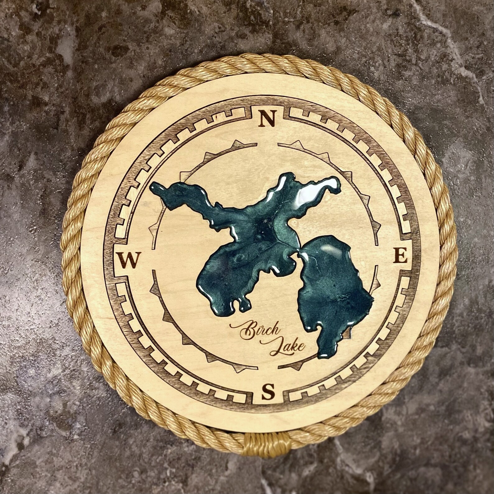 Custom Resin Lake Inlaid Compass Map/ Custom Lake Map/ Resin - Etsy