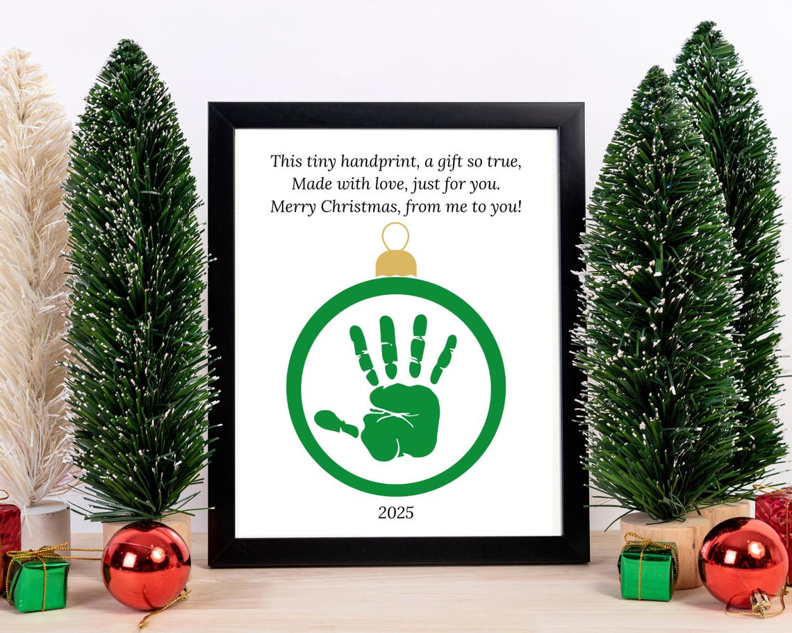Christmas Handprint Craft, Christmas Handprint Poem, Handprint Crafts ...