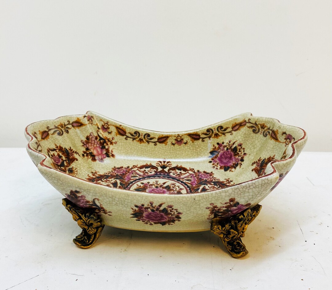 Exquisite Cymbiform Ivory-white Ceramic Plate With Feet - Etsy