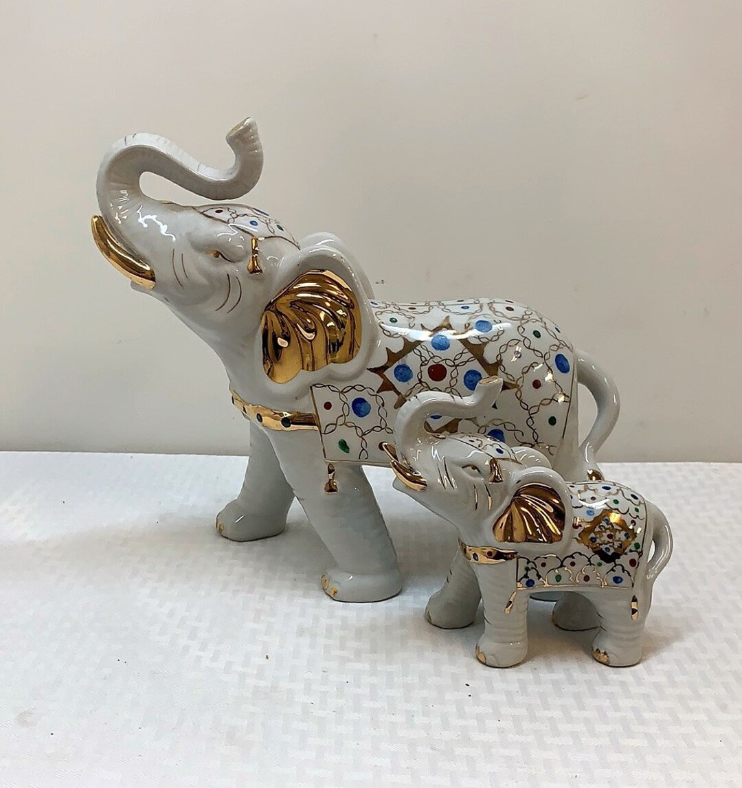 10" & 6"h Two-piece Set of Mother and Baby Elephants With Packing Box ...
