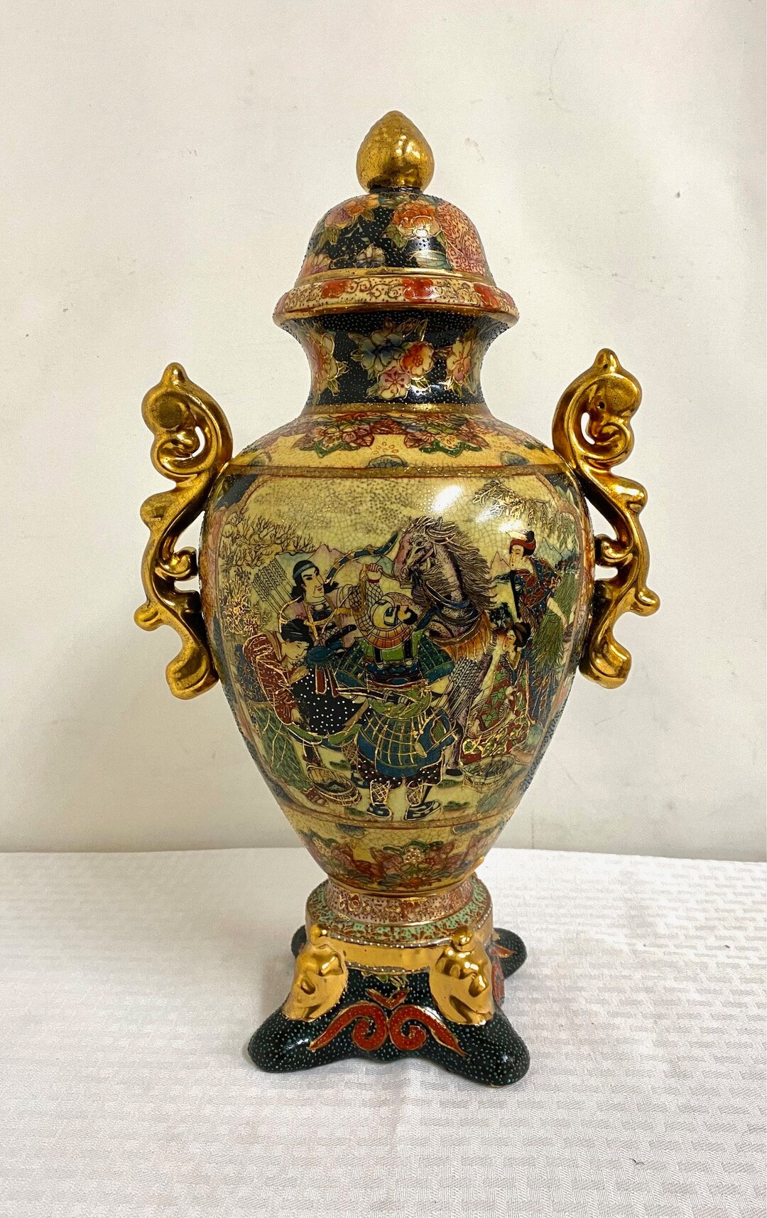 18h Exquisite Gilding and Color-painted Porcelain Trophy With Lid, - Etsy