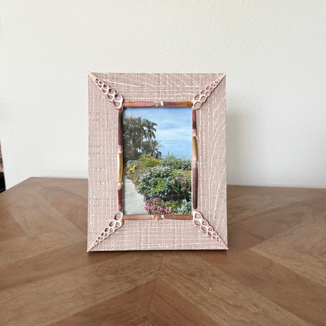 Shell Picture Frame, 4x6 Shell Frame, Seashell Frame, Frame With Shells ...
