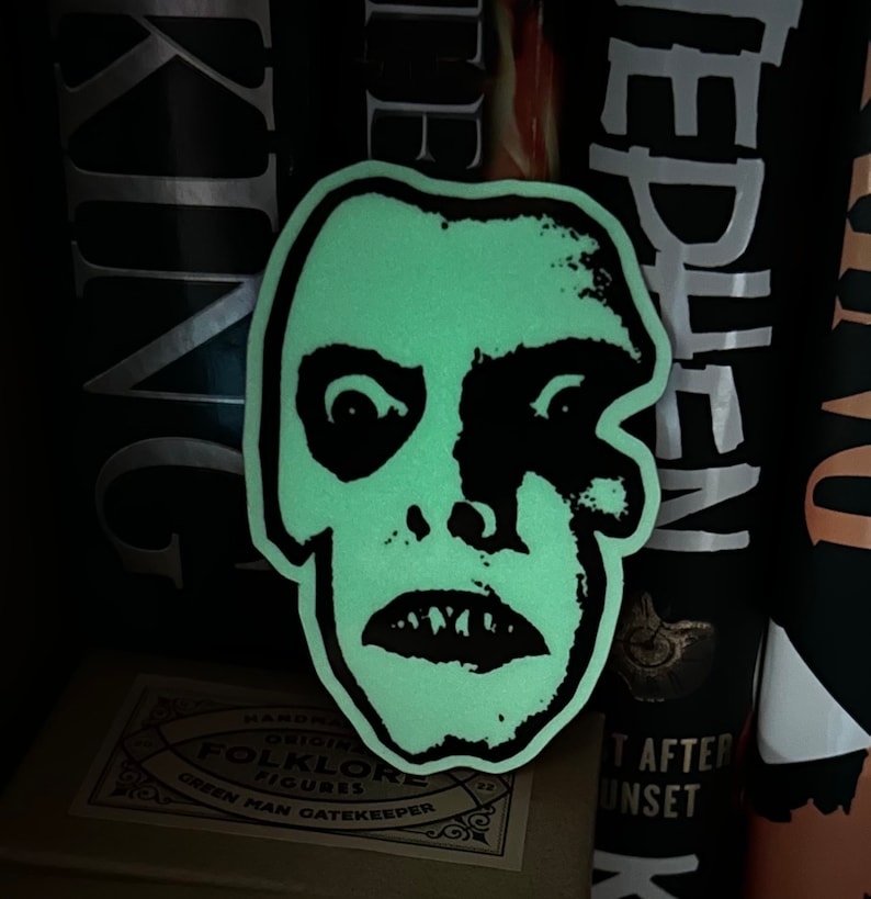 CAPTAIN HOWDY Decal Sticker Horror Gift Halloween Zombies Scary Spooky ...