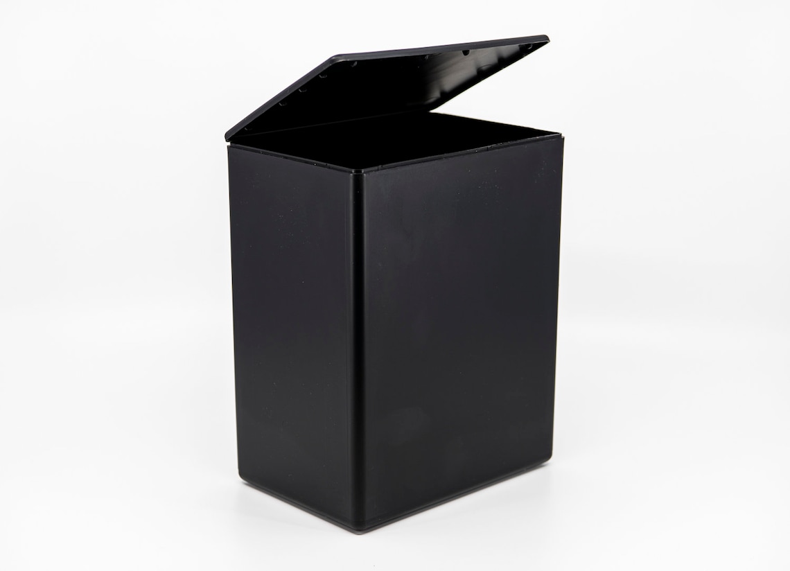 Temporary Urn for Cremated Remains, Black Plastic With Snap Lid ...