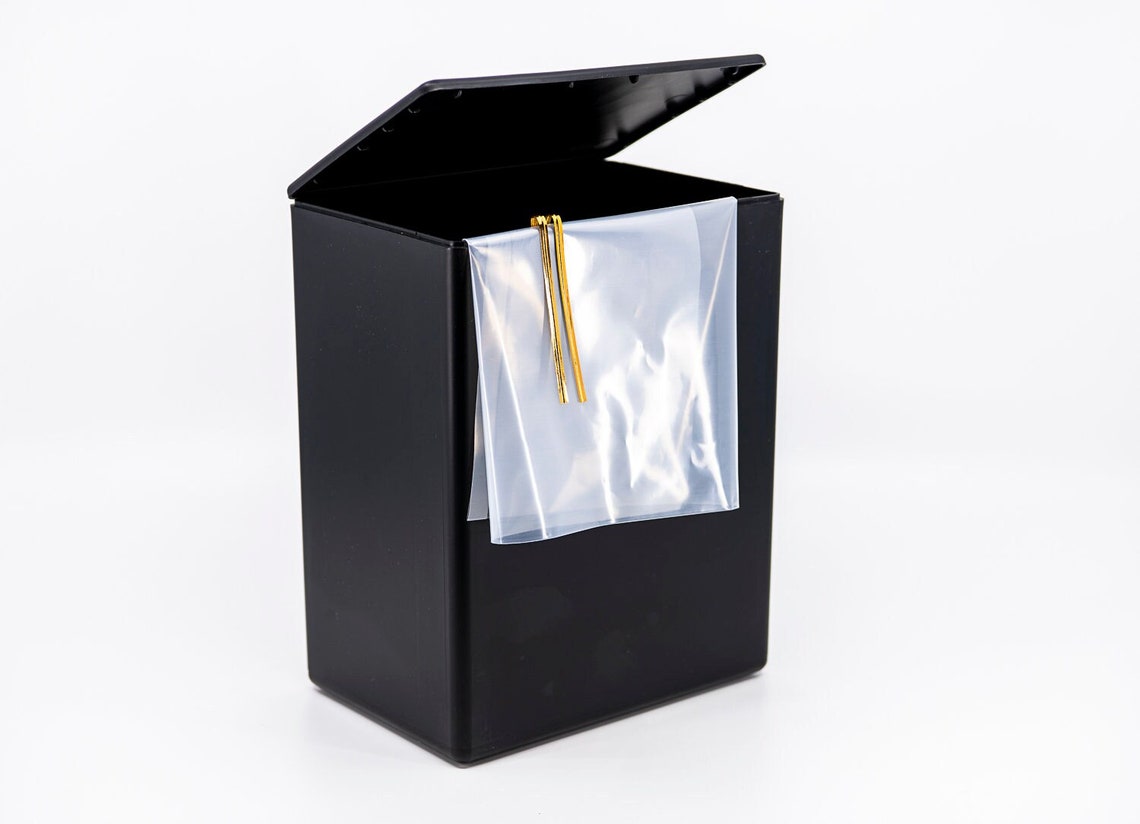 Temporary Urn for Cremated Remains, Black Plastic With Snap Lid ...