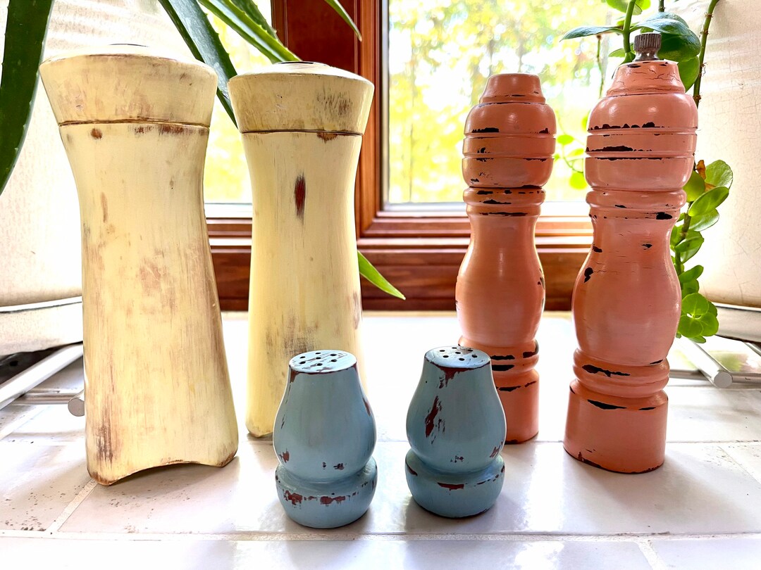 Vintage Repurposed Decorative Salt & Pepper Shakers Distressed Painted ...