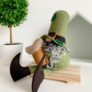 St Patrick's Gnome, Leprechaun Gnome Irish Gnome, St.patrick's Day ...