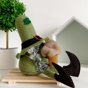 St Patrick's Gnome, Leprechaun Gnome Irish Gnome, St.patrick's Day ...