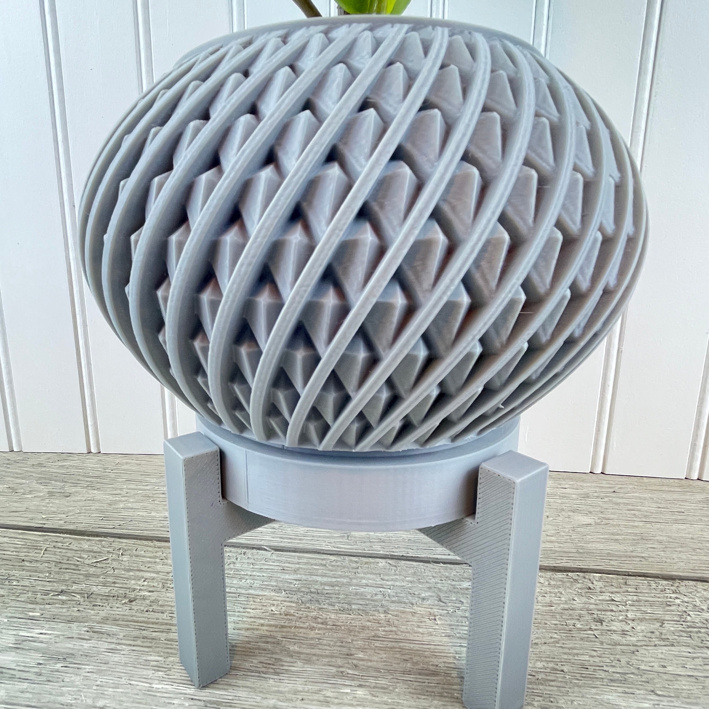 Indoor Flower Pot, the Kio Planter Pot, Flower Pot, Planter Tray and ...