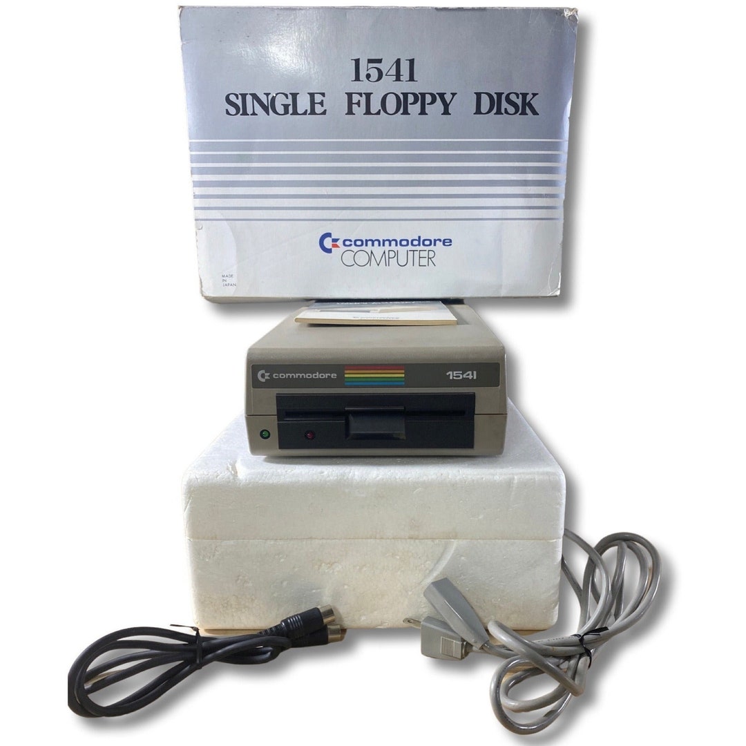 Commodore Disk Drive 1571 at Eva Gopinko blog