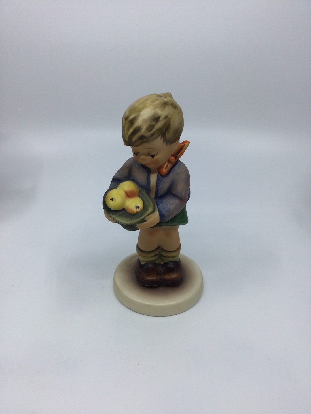 Collectible Hummel Figurine - Etsy
