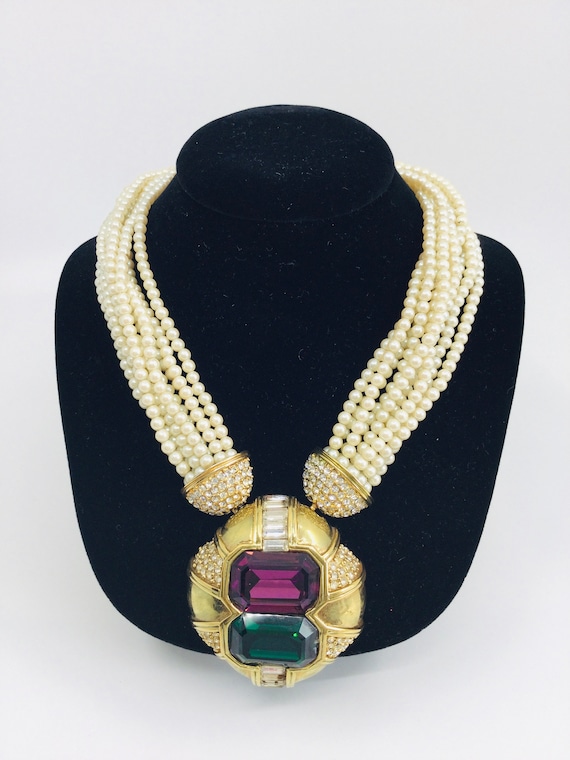 A rare collection of - Gem