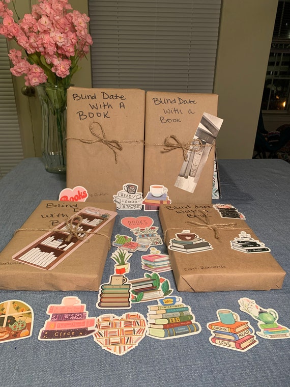 Blind Date With a Book - Etsy